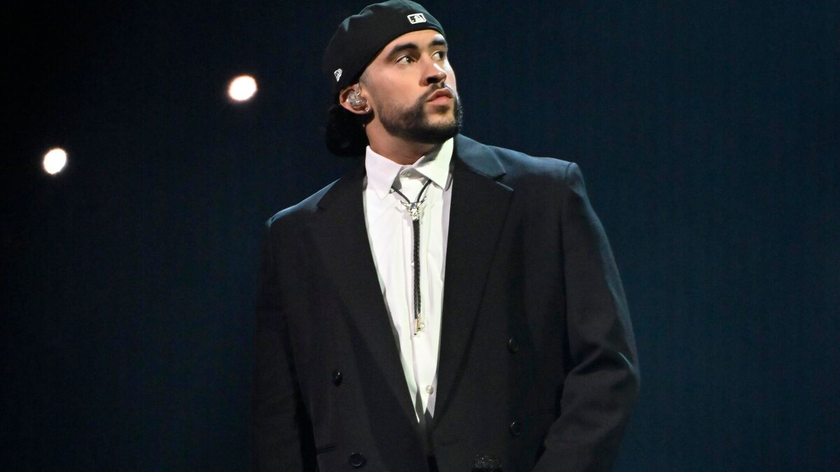 Bad Bunny demanda a fan por publicar videos suyos sin permiso | ¡HOLA!