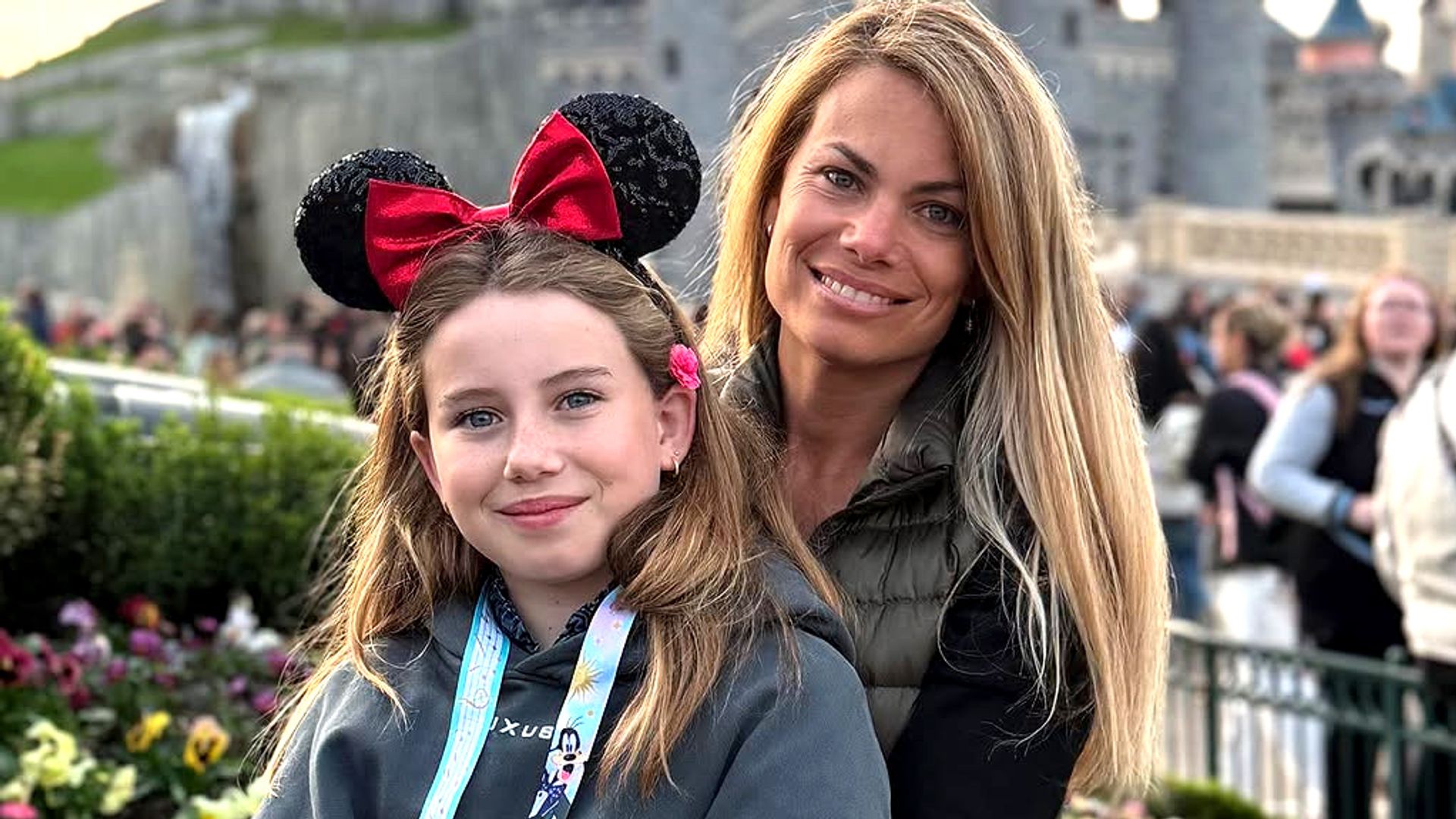 El cumpleaños más especial para Carla Goyanes y su familia con Mini ...