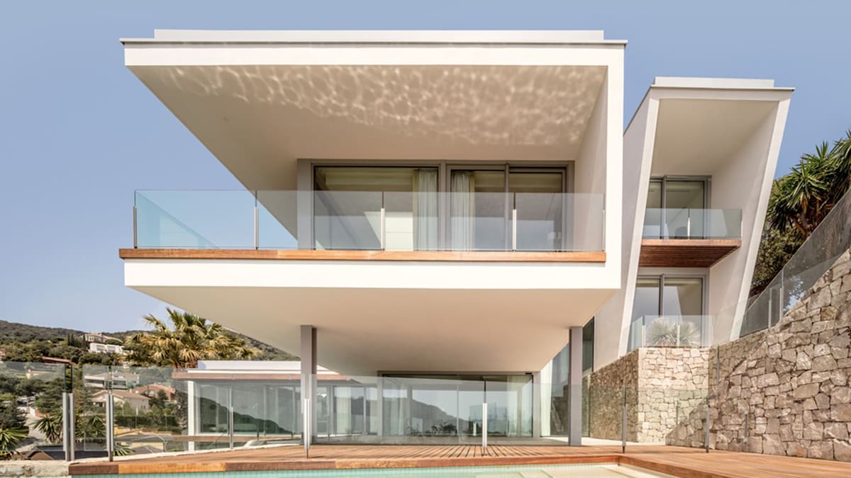 Este sistema de aislamiento de fachadas dota a las casas de una mayor ...