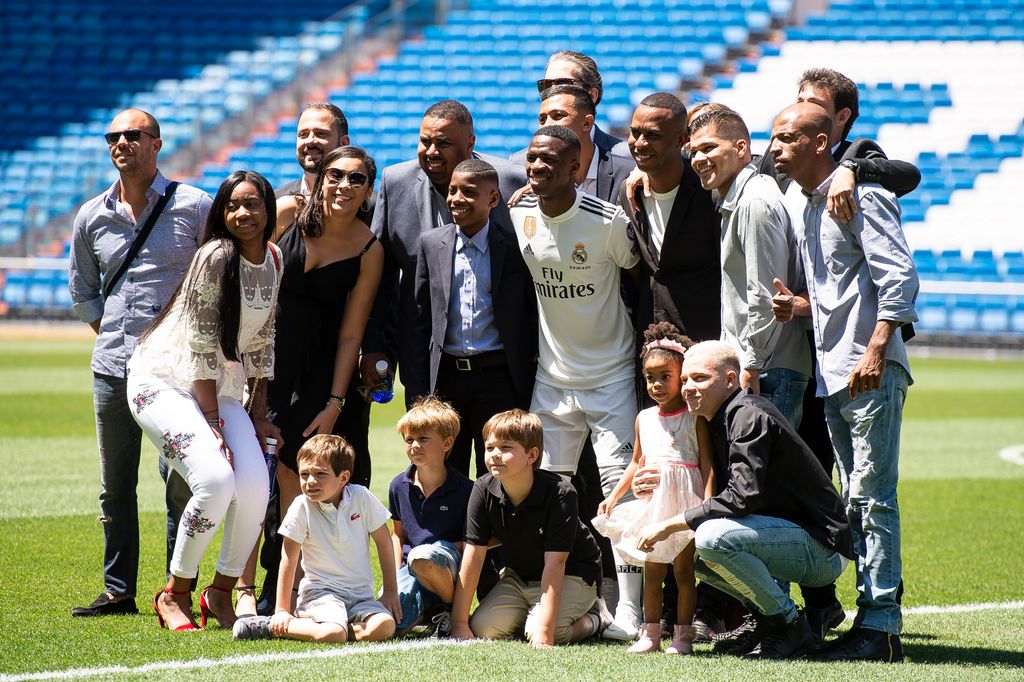 La historia de superación de Vinícius Jr. y el poderoso apoyo de su familia