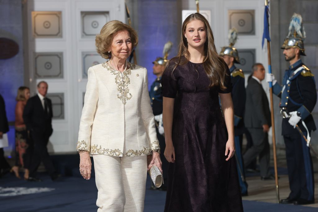 La reina Sofía reunirá a sus hijos, sus nietos y la Familia Real griega ...