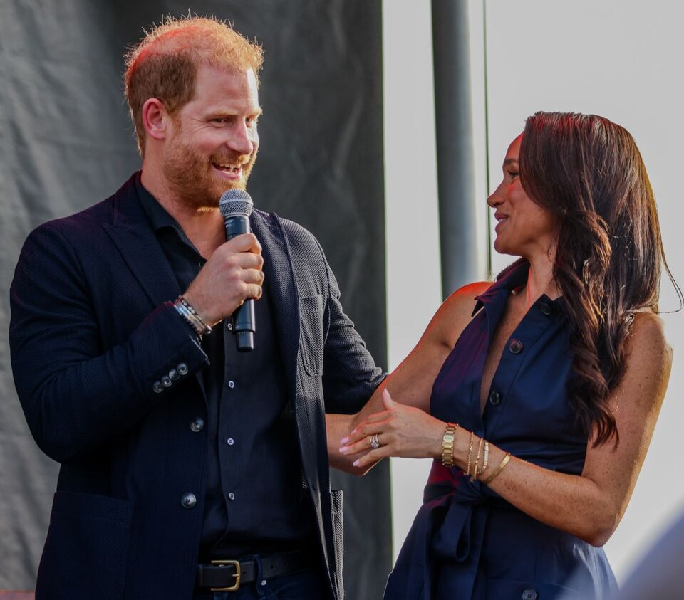 El príncipe Harry y Meghan Markle reaparecen en Santa Bárbara y eclipsan el acto benéfico de ...