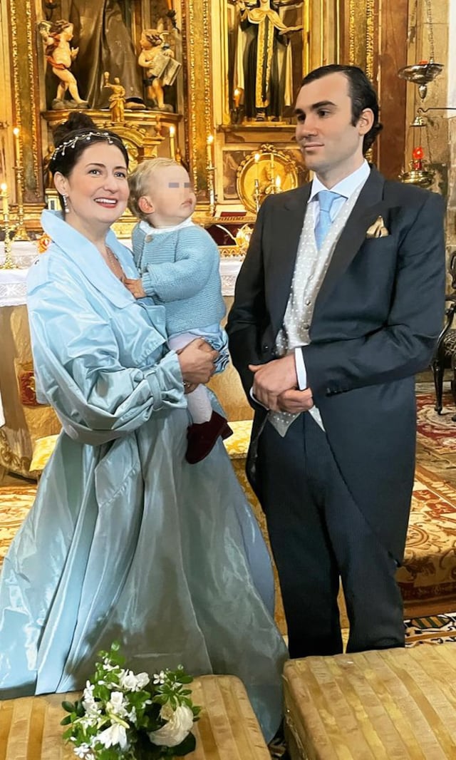 La romántica e íntima boda de Luna Medina y Giovanni Rapazzini