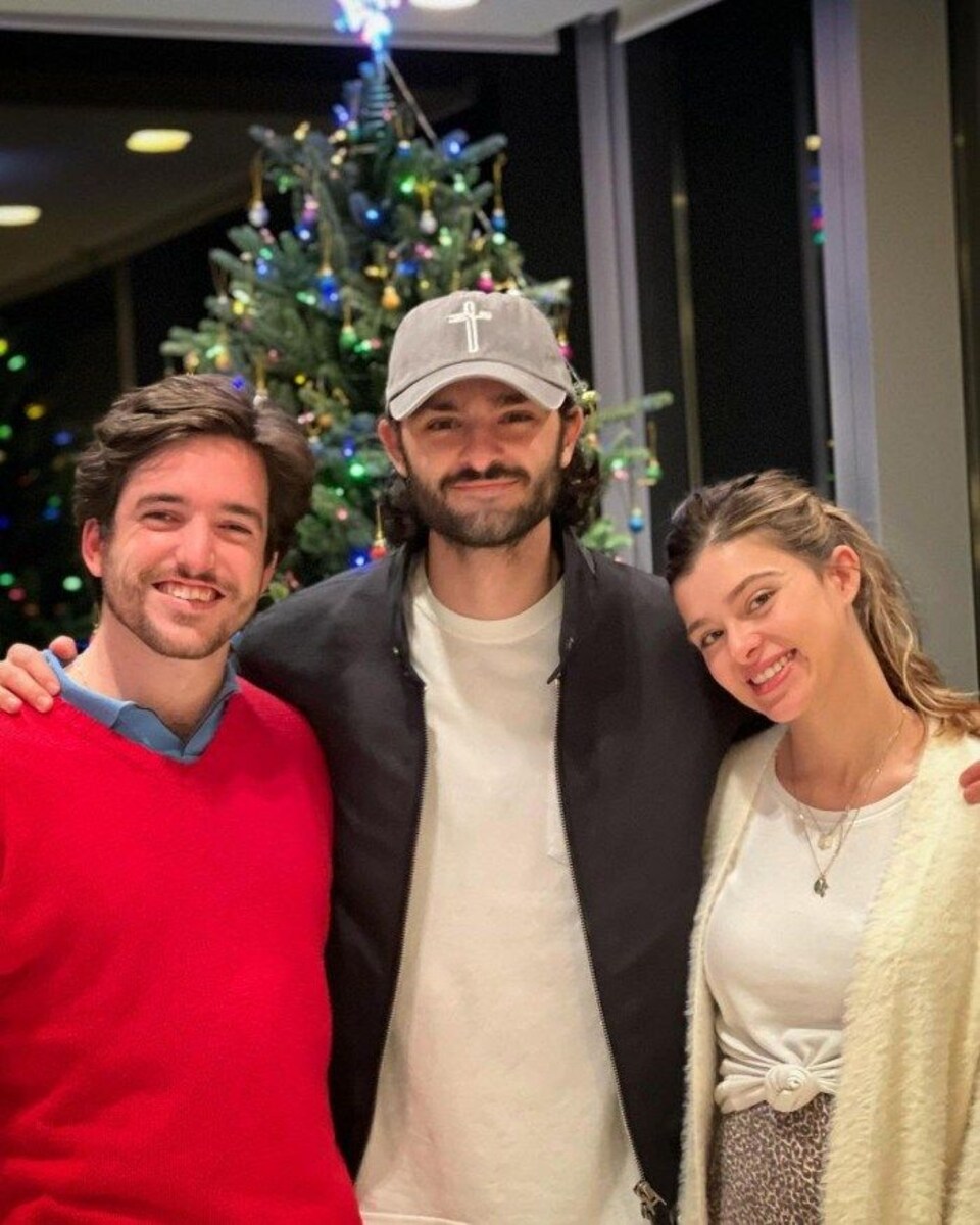 Toño Mauri será abuelo, su hija Carla anuncia que está embarazada | ¡HOLA!