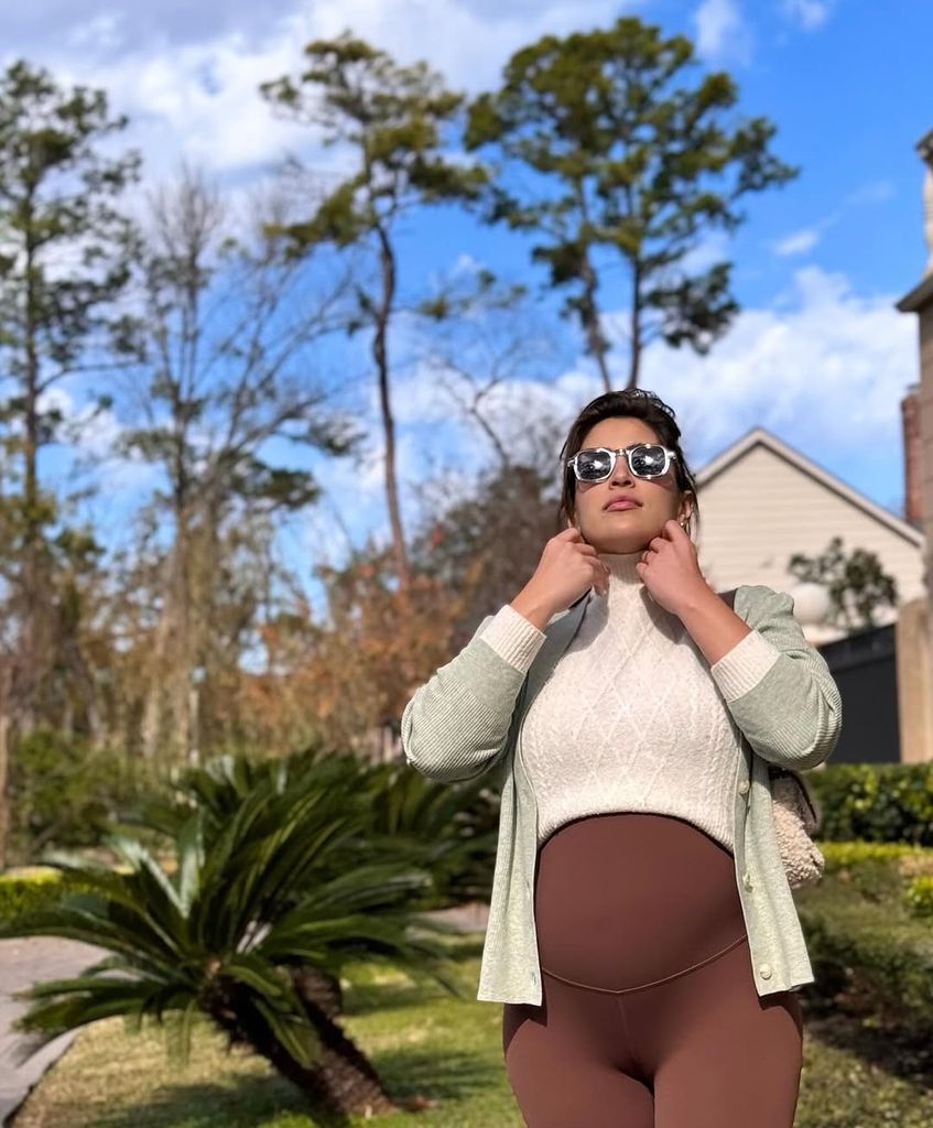 Sofía Rivera Torres presume su 'baby bump' durante sus vacaciones en ...