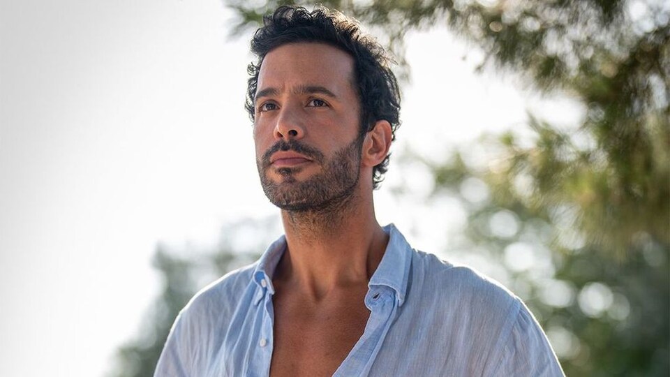 Hande Erçel y Baris Arduc desvelan los primeros detalles sobre su nueva ...