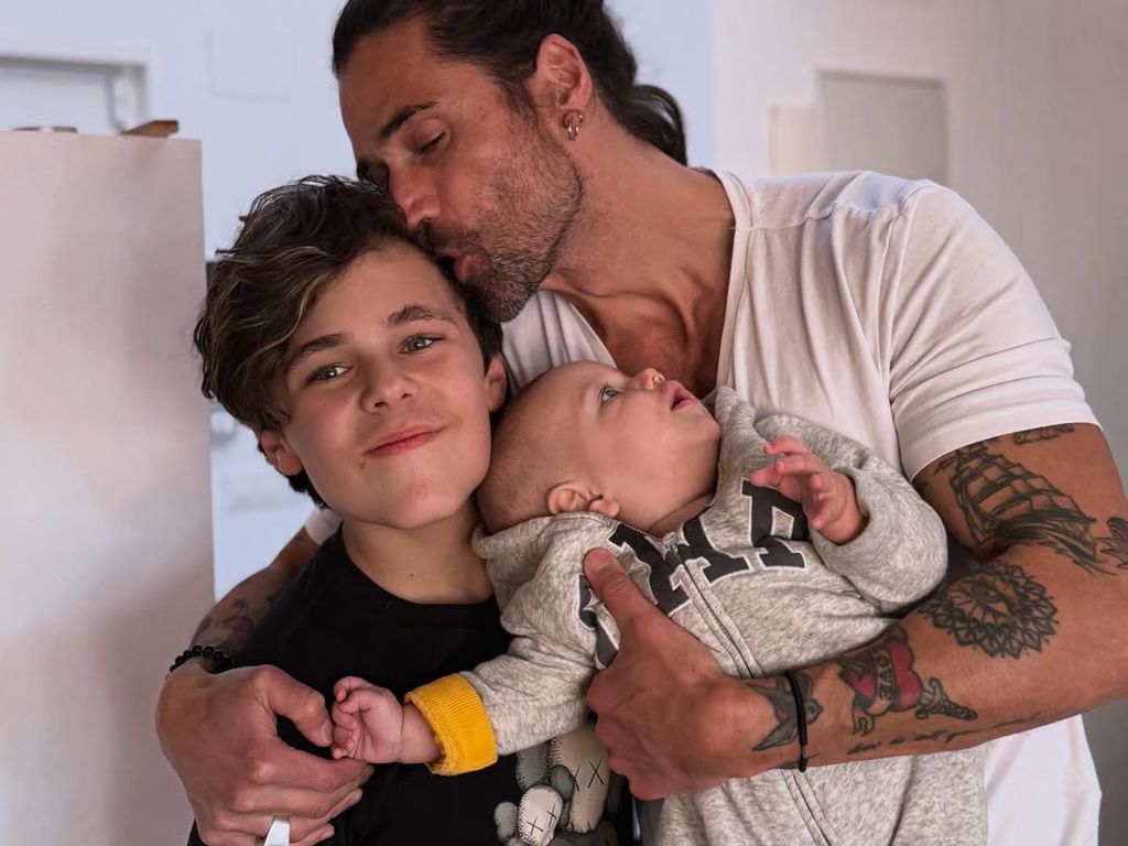 Matías Novoa comparte emocionado el reencuentro familiar con su hijo ...