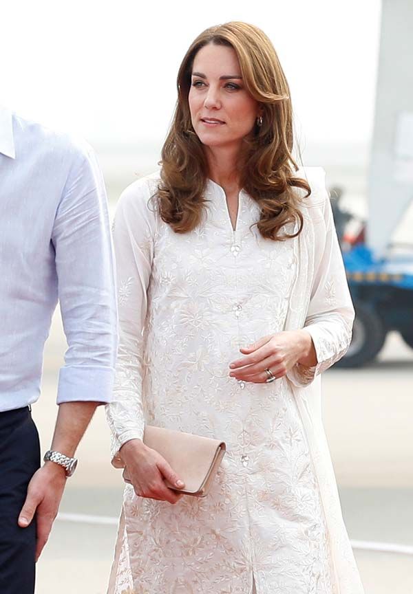 Kate enamora a sus seguidores al volver a ponerse un 'shalwar kameez'