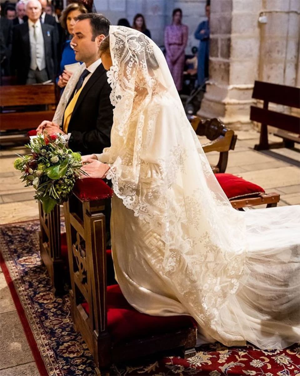 Velación nupcial: así se lleva a cabo el rito de la velación en una boda