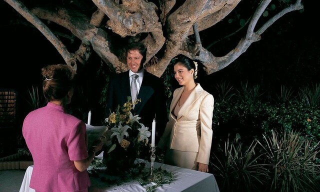 Chábeli Iglesias y Christian Altaba cumplen 20 años de casados , así ...