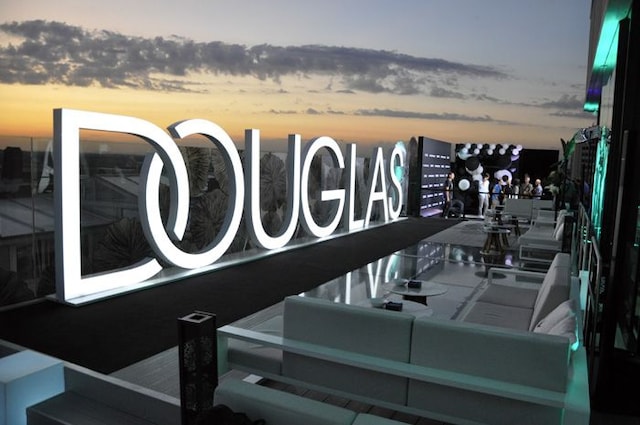 Douglas renueva su imagen y presenta The New Douglas