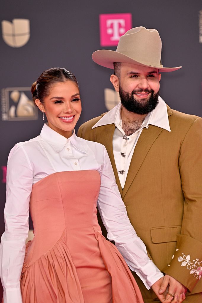 Fashion Spotlight: El look de Meylin Zuñiga en Premio Lo Nuestro que ...