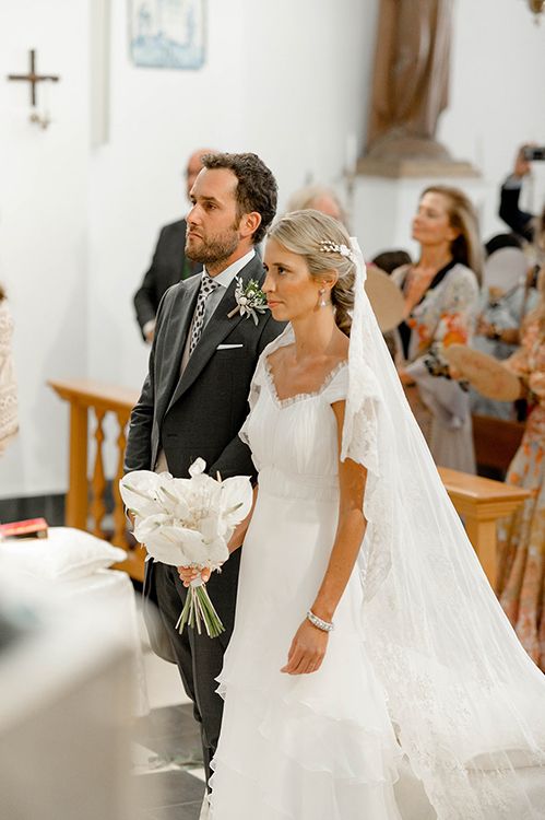 Un look de novia romántico para María en su boda a lo Mamma Mia!