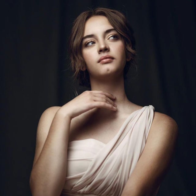 Maya Berry Spear celebra sus 15 años con una linda sesión de fotos | ¡HOLA!