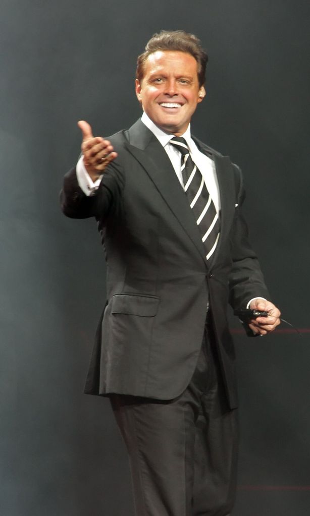 Luis Miguel y la historia de su pasión por Versace