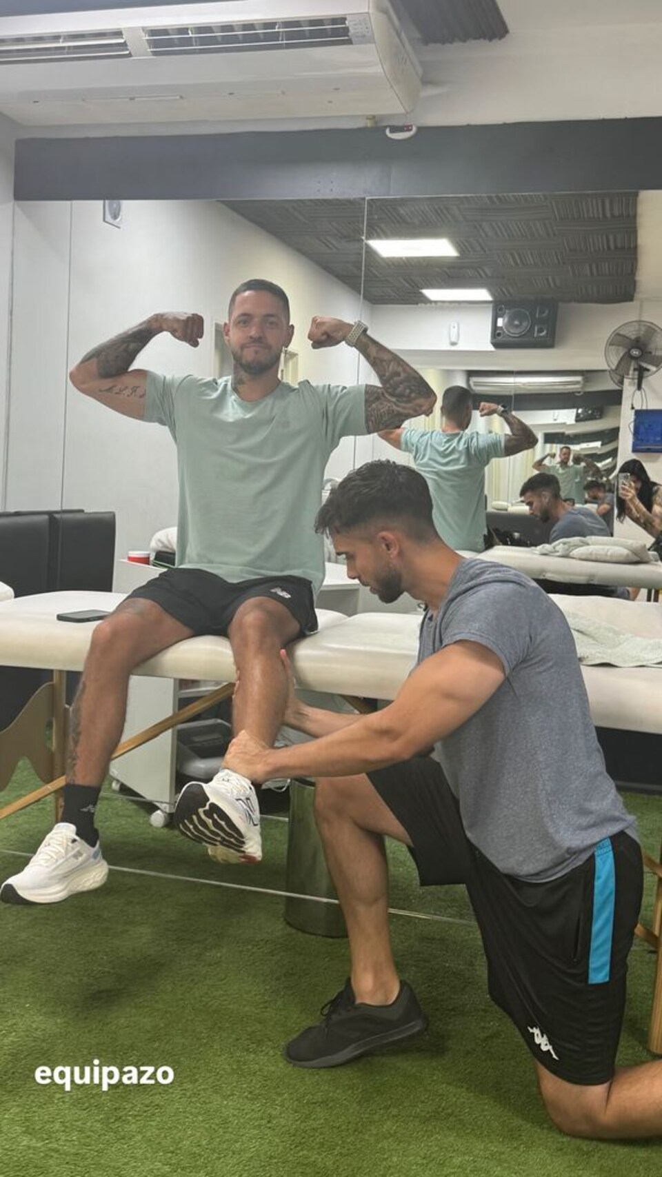 Cazzu muestra su recuperación tras la lesión, ¿qué hay de su entrenador ...