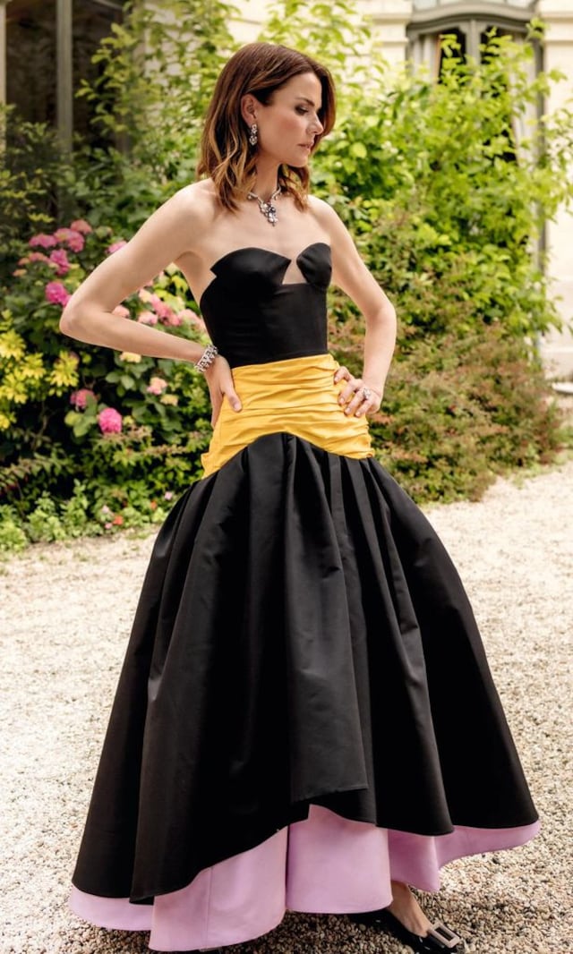 Alejandra de Rojas posa como una diva, con joyas de Bvlgari