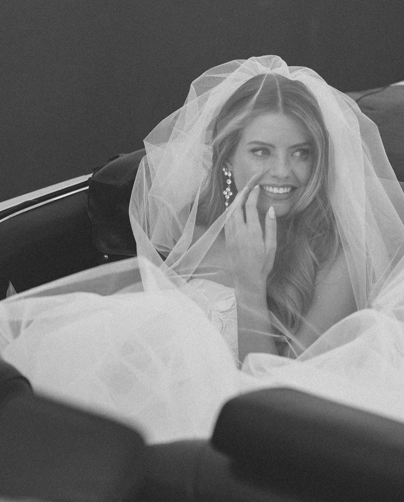 15 peinados de novia ideales si quieres llevar velo en tu gran día