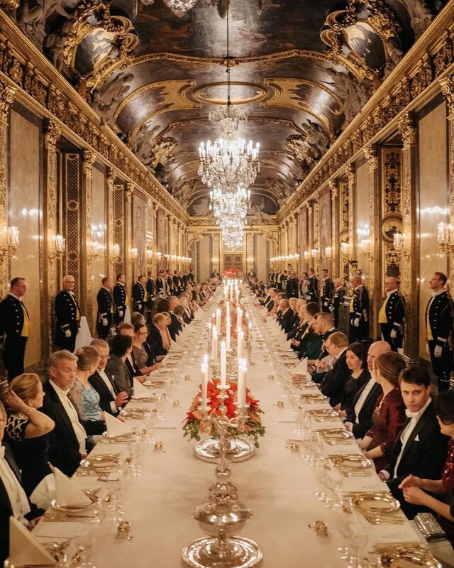 Victoria de Suecia, espectacular con el vestido largo de H&M que también enamoró a la reina Letizia