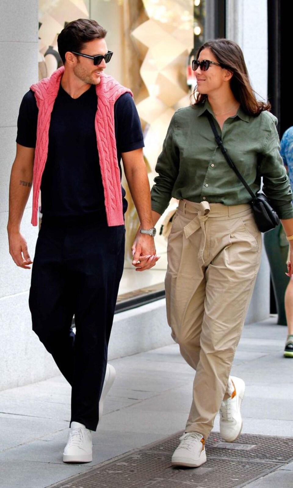 Garbiñe Muguruza y Arthur Borges,paseo de enamorados entre preparativos ...