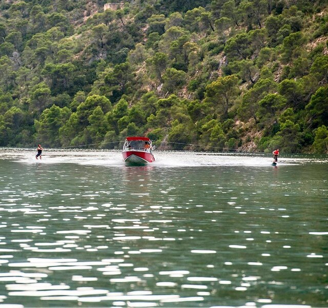 El embalse de Bolarque o la Costa Brava de Guadalajara