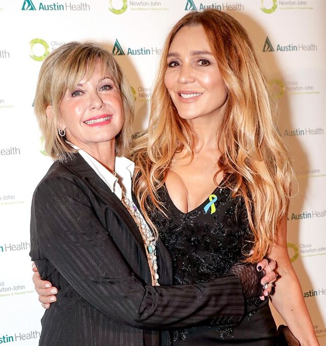 La sobrina de Olivia Newton-John se derrumba al hablar de su tía