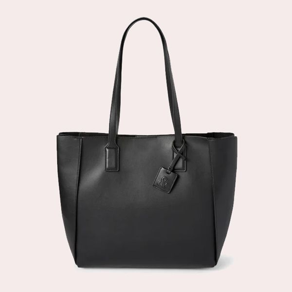 Localizados los bolsos y mochilas más bonitos para ir a la Universidad