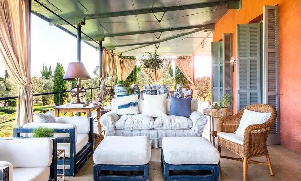 Entramos en la casa de Valeria Cotoner en Mallorca, el lugar donde se inspira