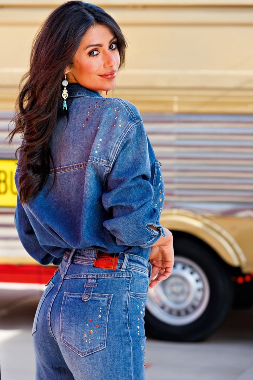 Descubrimos a Noor Ben Yessef, la periodista de informativos ...