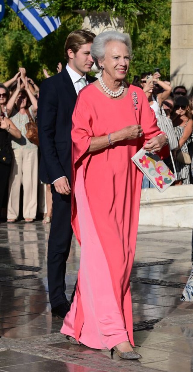 Foto a foto: todos los invitados a la boda de Teodora con la familia real griega al completo