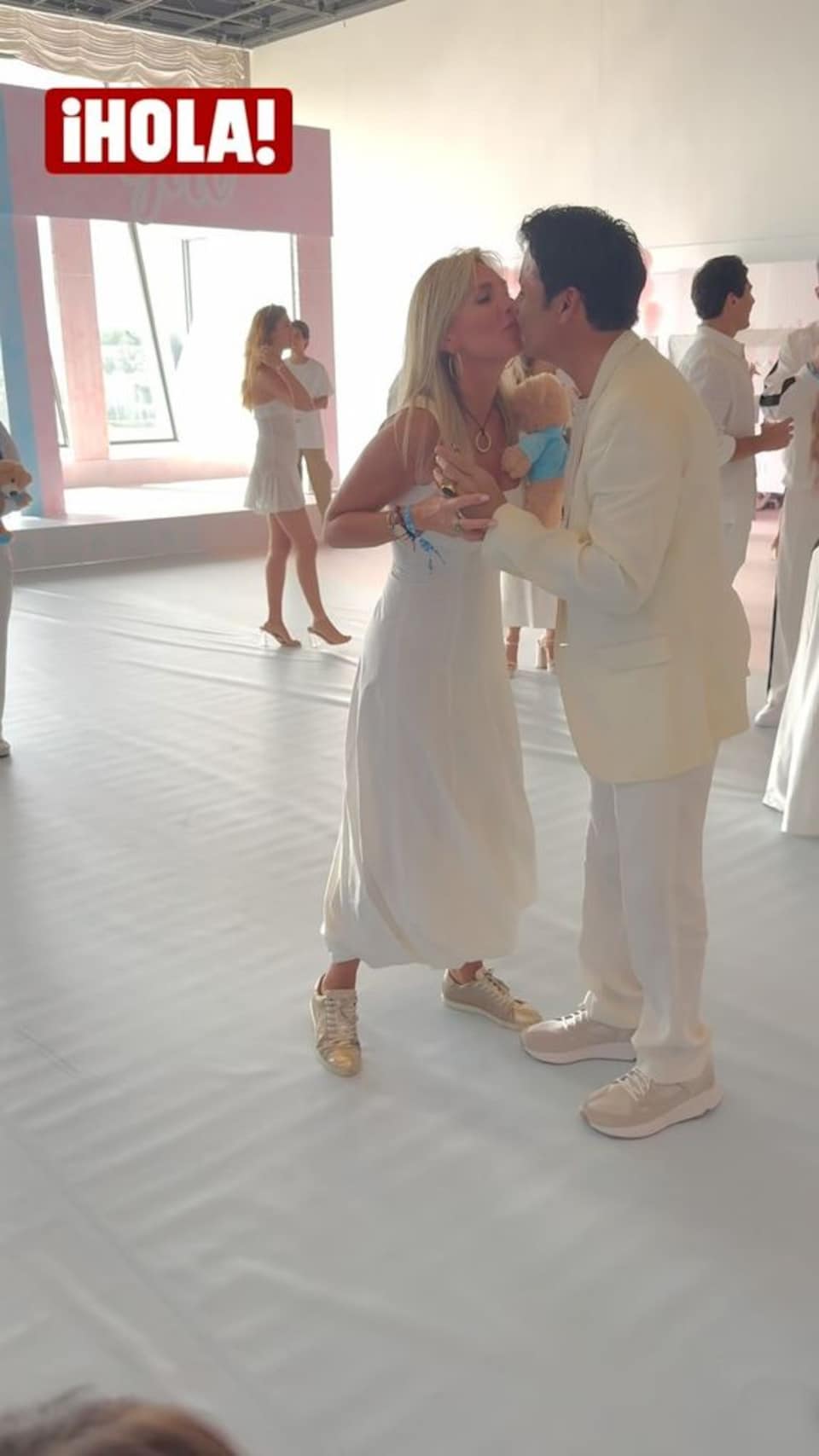 Chayanne y su esposa, los más cómplices y enamorados, en la fiesta de ...