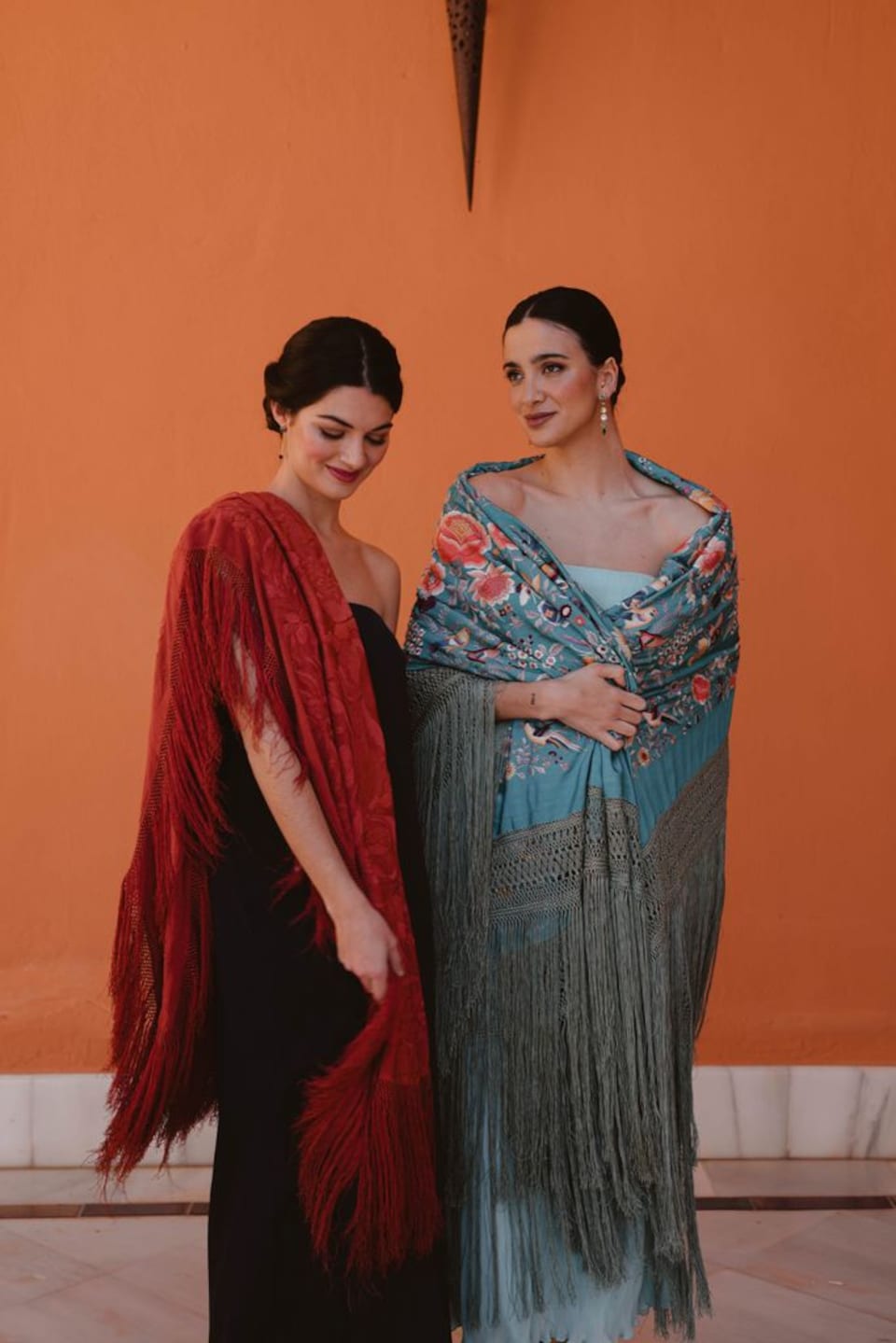 Guía para escoger un mantón de Manila, el complemento de invitada que ...