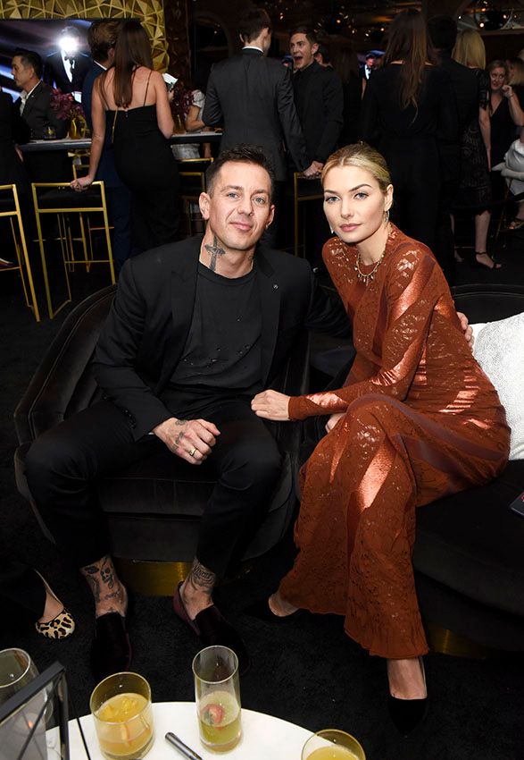 Jessica Hart anuncia que está embarazada
