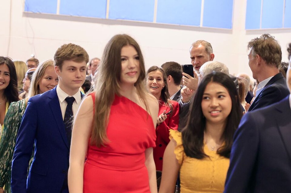 Graduación de la infanta Sofía: la emoción de los Reyes y un vacío ...