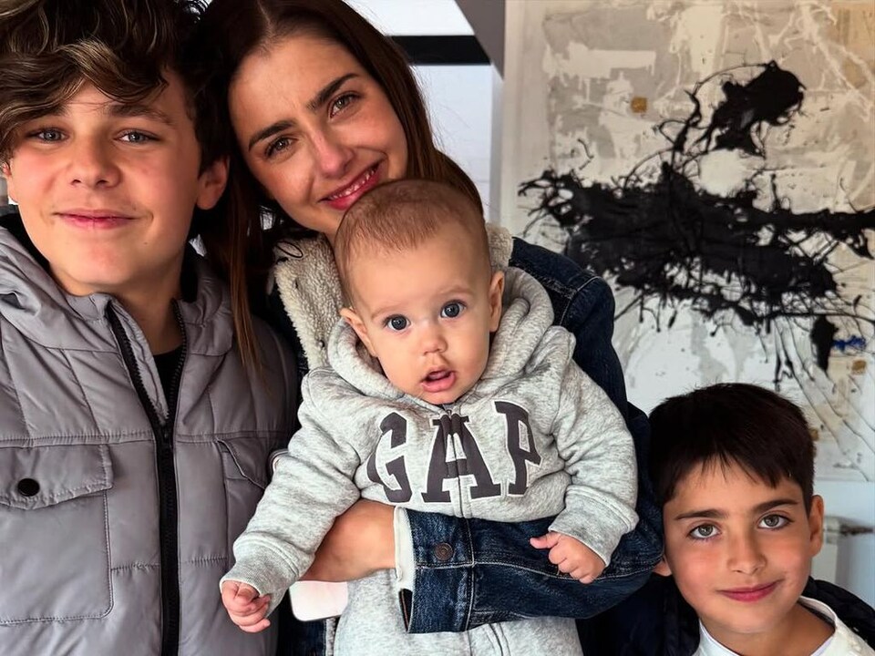 Matías Novoa comparte emocionado el reencuentro familiar con su hijo ...