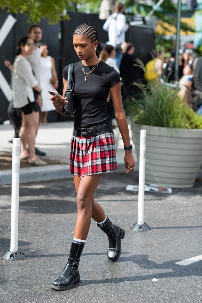 Cómo incorporar el punk en looks sofisticados