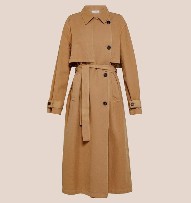 Cómo combinar en looks originales la gabardina beige clásica de Zara ...