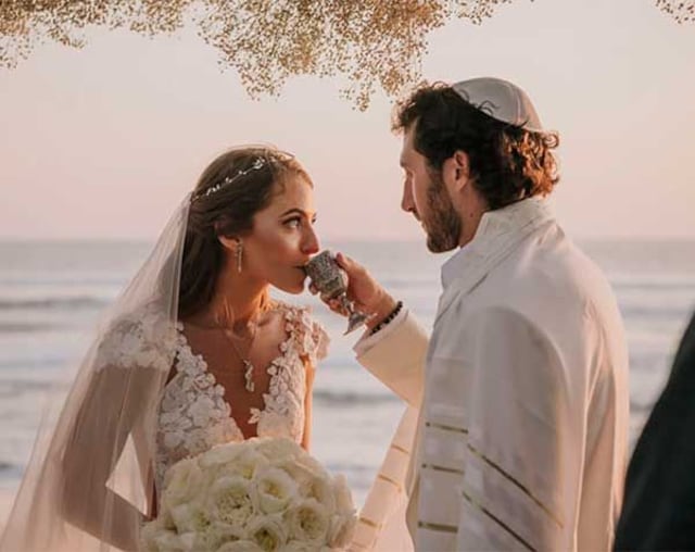 Más enamorado que nunca, Carlos Gotlib, hijo de Adela Micha, celebra su ...