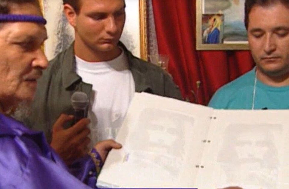 Carlos Jesús, el excéntrico vidente de la televisión, muere a los 80 años