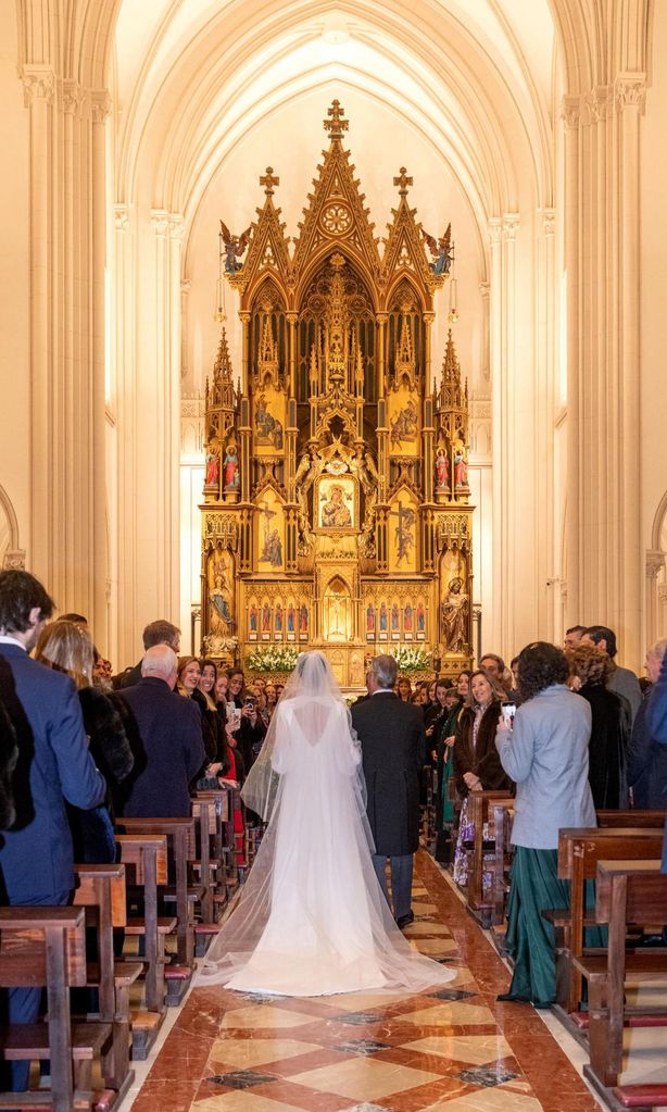 Cayetana, la novia del vestido de Fátima González Atelier