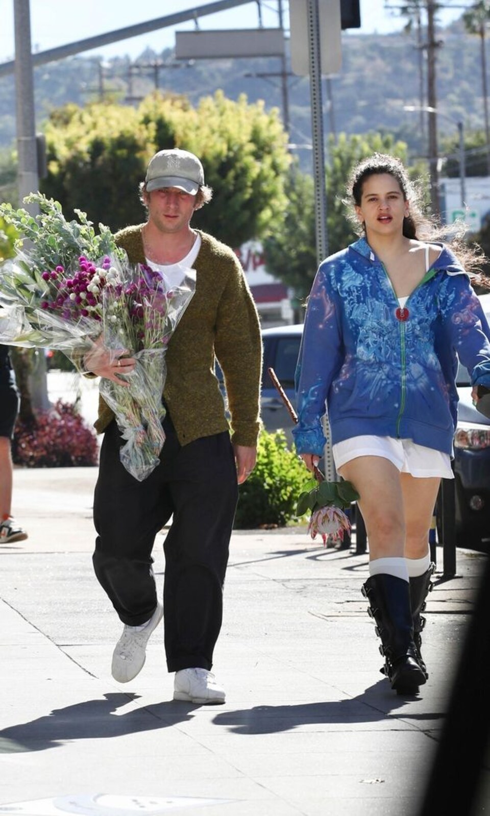 Las fotos de Rosalía y Jeremy Allen White que alimentan los rumores ...