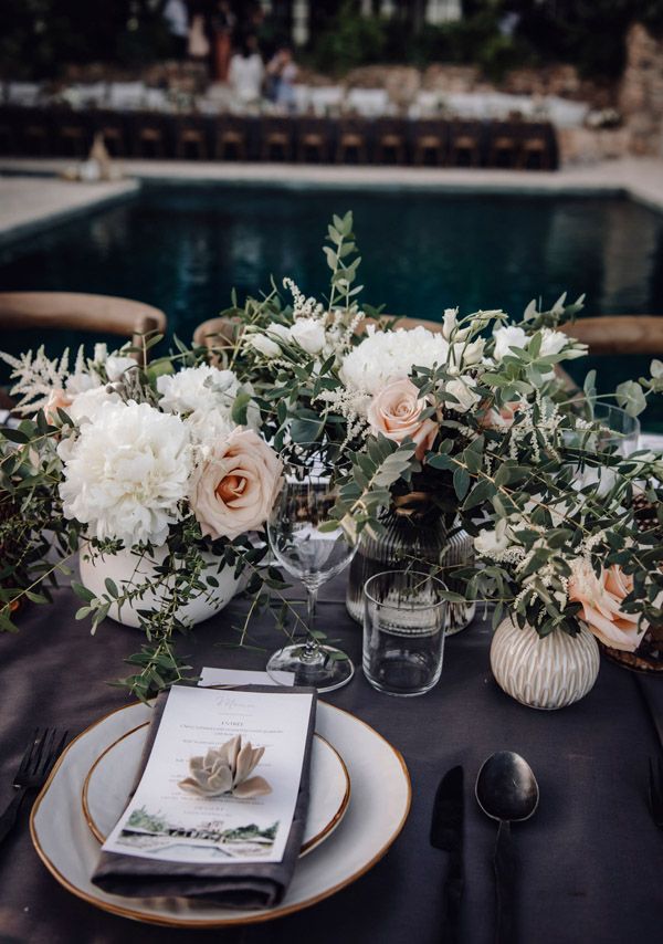 La romántica boda ibicenca de Delia Lachance, pura inspiración para ...