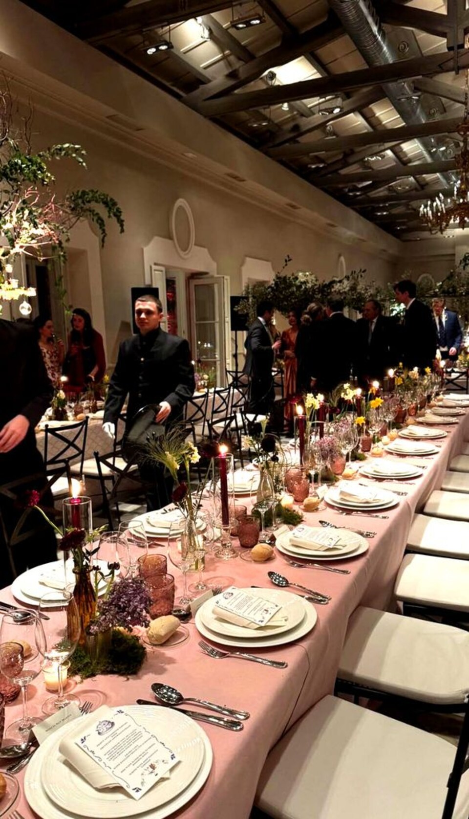 La boda de Victoria Matossian, nieta de Tessa de Baviera, desde dentro ...