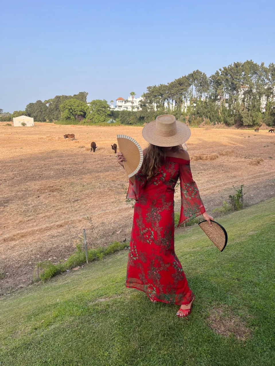 30 tiendas españolas de invitada que tienes que conocer para triunfar en tu próxima boda