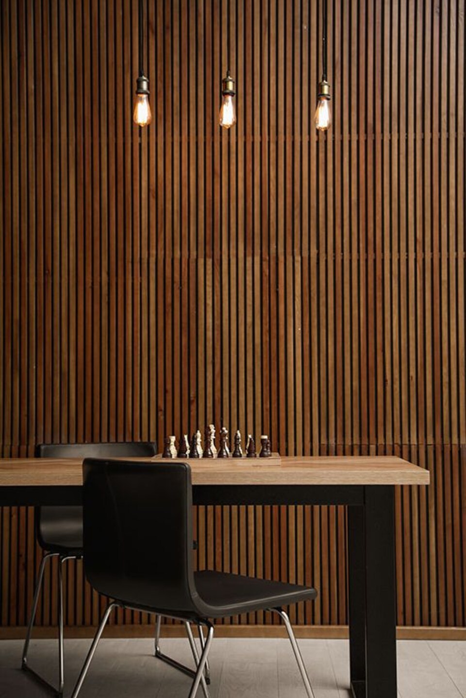 Reviste las paredes de tu casa con paneles de madera