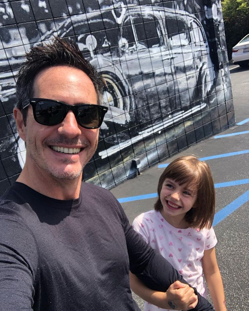 Mauricio Ochmann y Kailani le dan la bienvenida al verano con un paseo ...