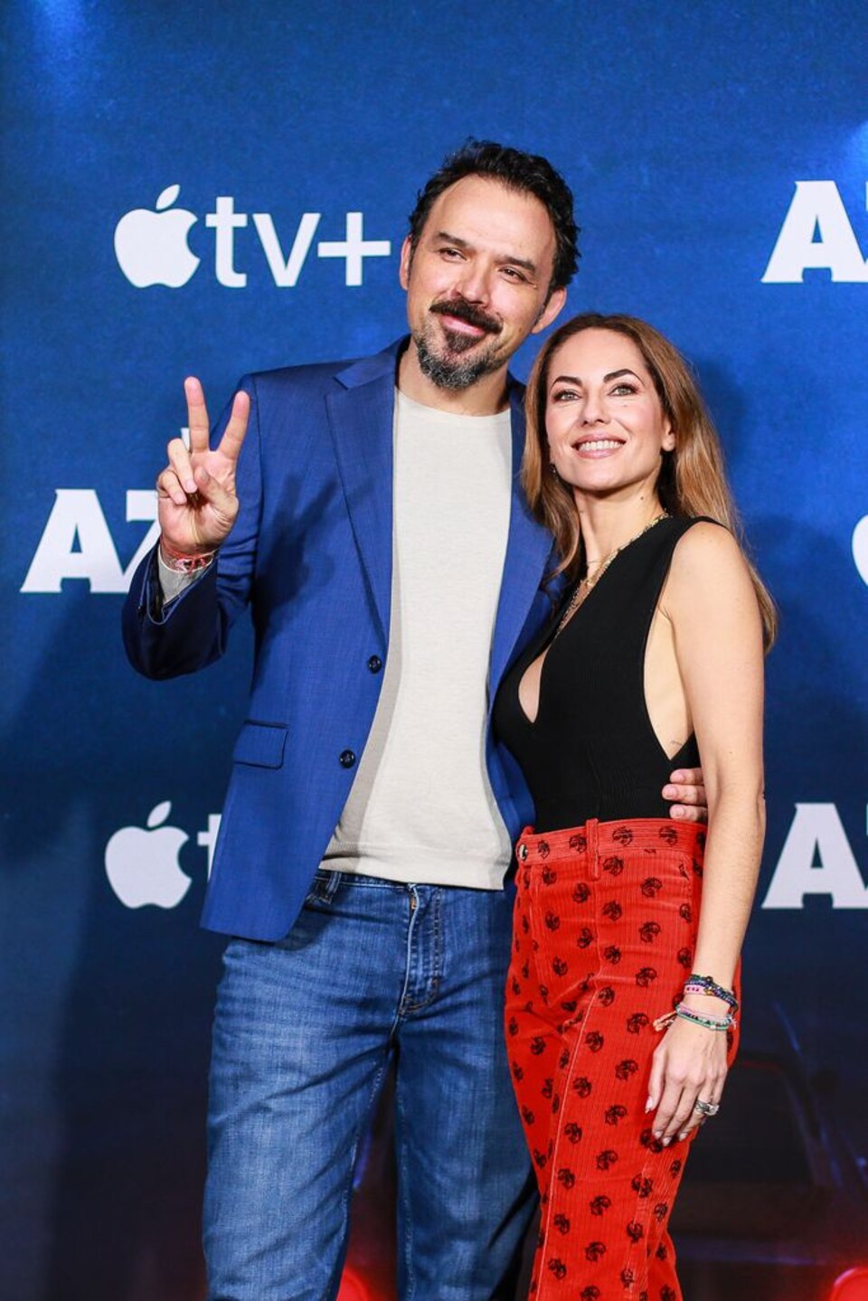 Bárbara Mori habla orgullosa de su relación con Fernando Rovzar | ¡HOLA!