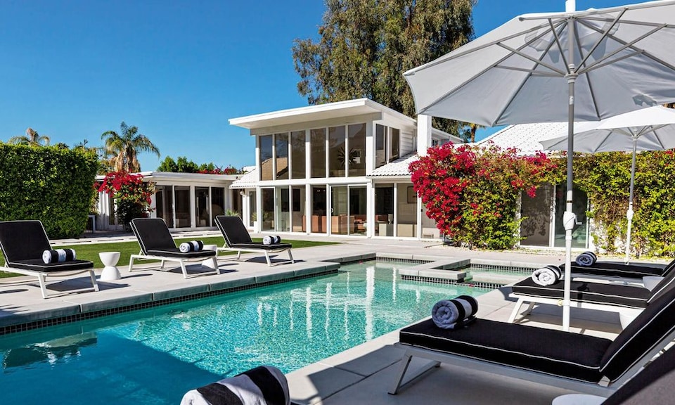 Elicia Castaldi y David Kokakis: su impresionante casa en Palm Springs