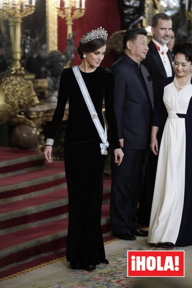 Doña Letizia estrena la tiara rusa, la última que le quedaba por lucir