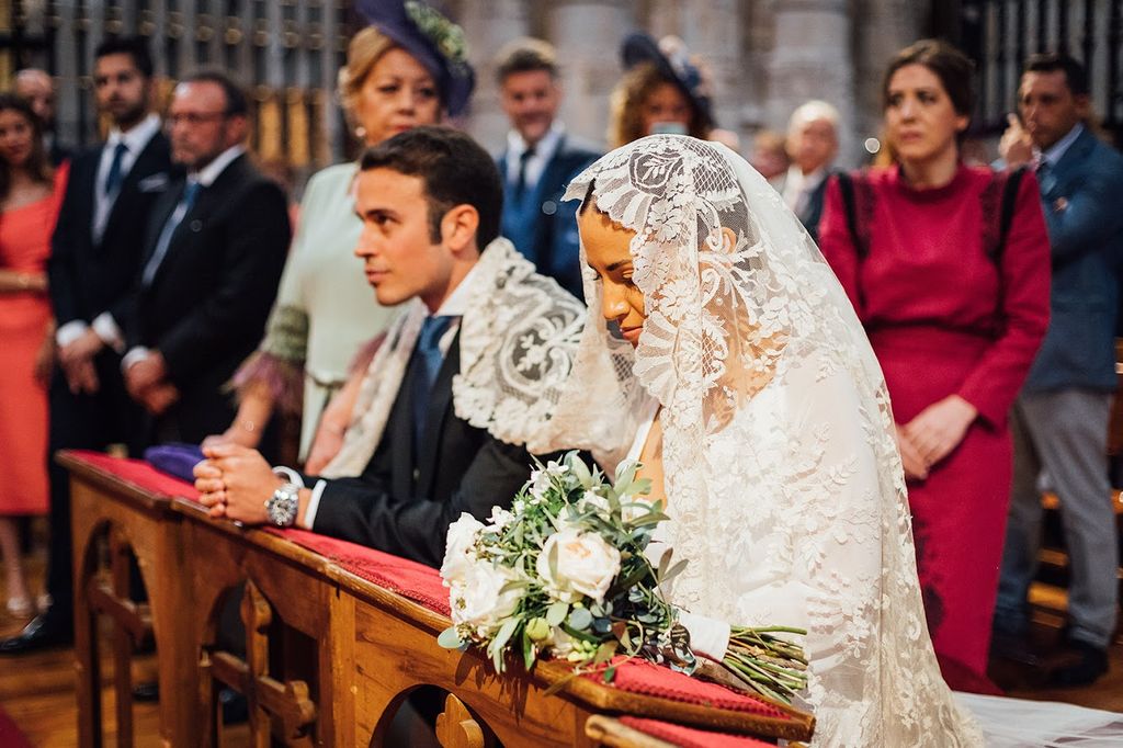 Velación nupcial: así se lleva a cabo el rito de la velación en una boda